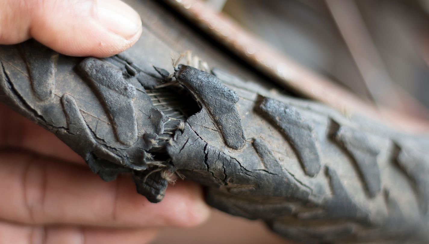 Can a Bike Tire Really Pop From Heat? Here's How to Prevent it - Cycle ...
